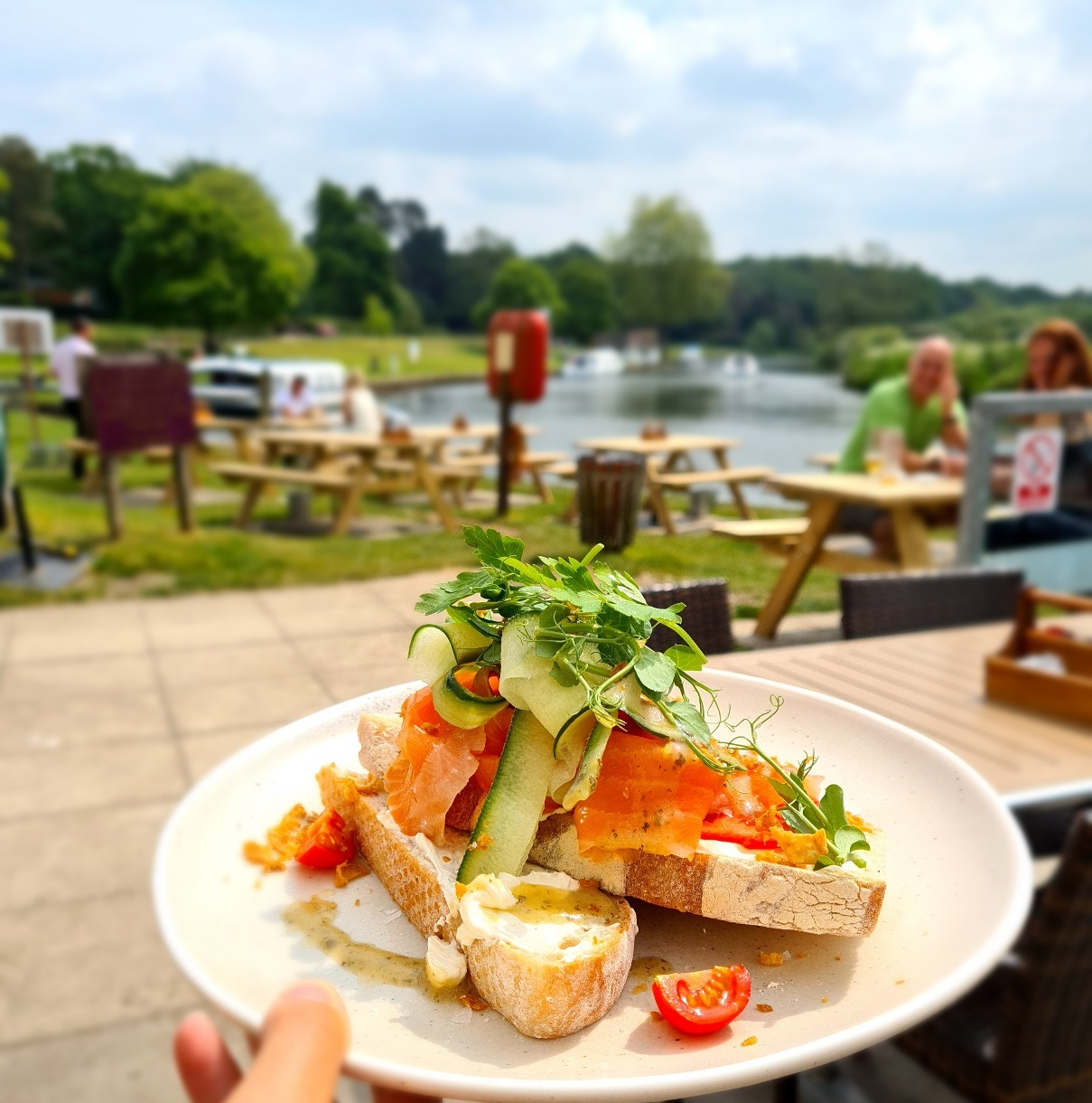 Food and drink at The Rising Sun Coltishall riverside pub and ...